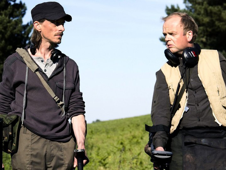 Detectorists on TV | Series 1 Episode 1 | Channels and schedules | tv24 ...