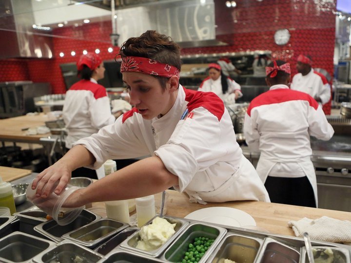 Hell's Kitchen USA on TV | Series 13 Episode 7 | Channels and schedules ...