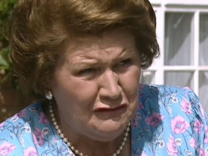 Keeping Up Appearances on TV | Series 3 Episode 5 | Channels and ...