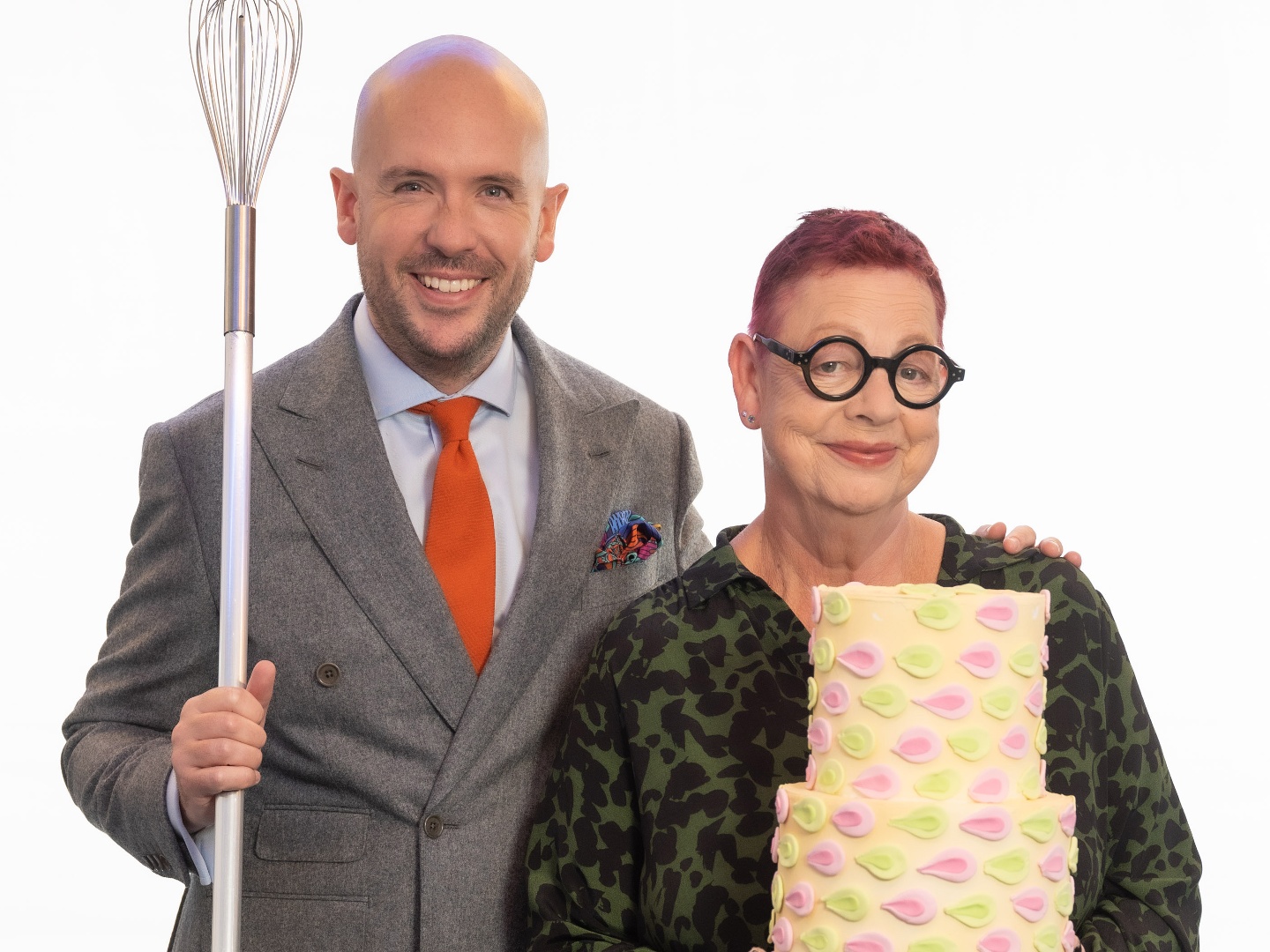 The Great British Bake Off: An Extra Slice on TV | Series 11 Episode 1 ...