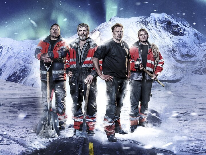 Ice Road Rescue on TV | Series 2 Episode 6 | Channels and schedules ...