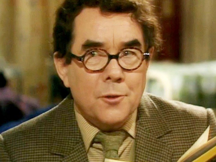 Sorry! on TV | Series 6 Episode 1 | Channels and schedules | tv24.co.uk