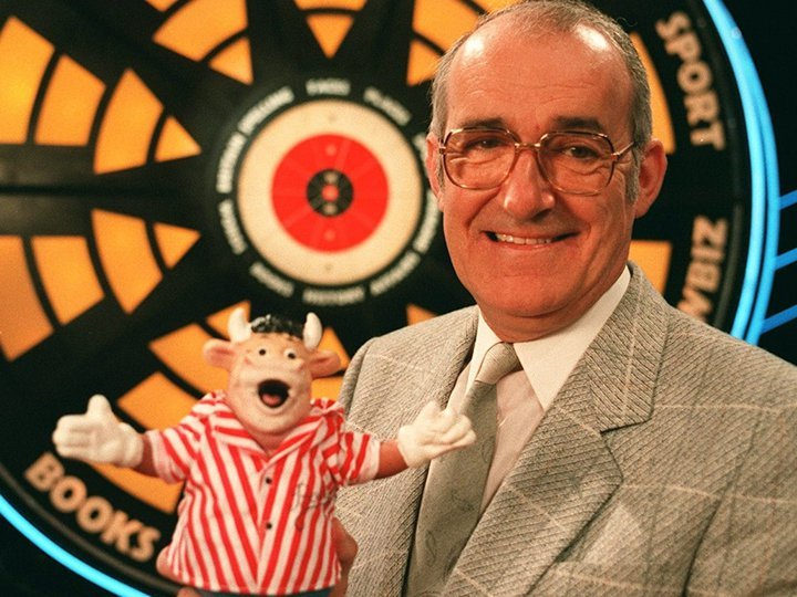 Bullseye on TV | Series 1 Episode 8 | Channels and schedules | tv24.co.uk