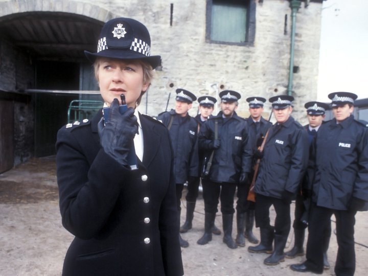 Juliet Bravo on TV | Series 6 Episode 9 | Channels and schedules | TV24 ...