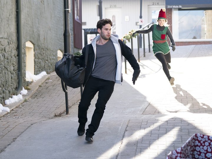 Christmas Catch (2018) on TV | Channels and schedules | tv24.co.uk