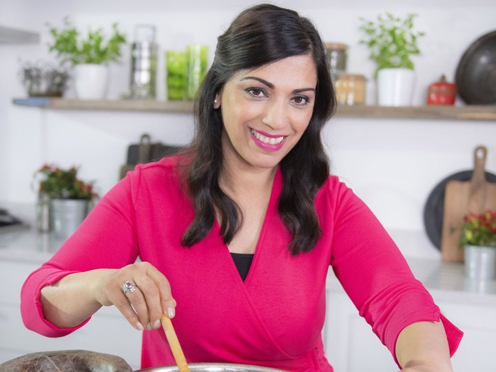 Parveen's Indian Kitchen on TV | Series 1 Episode 1 | Channels and ...
