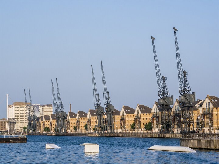 On the Docks: London's Docks on TV | Channels and schedules | TV24.co.uk