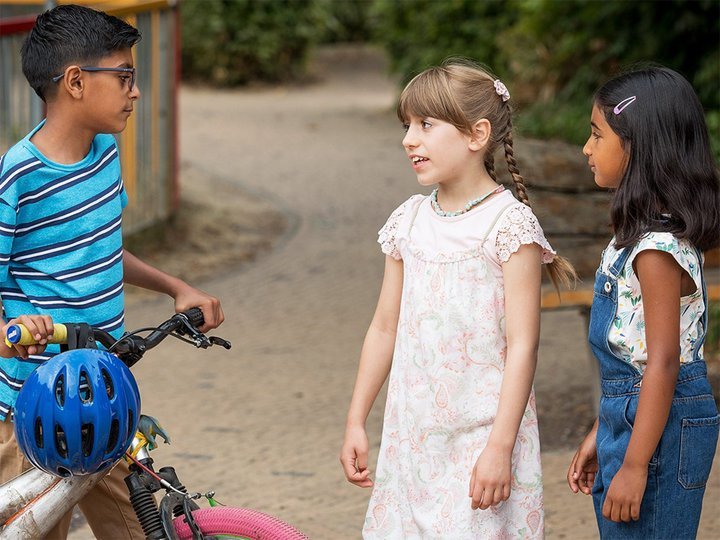 Apple Tree House on TV | Series 3 | Channels and schedules | TV24.co.uk