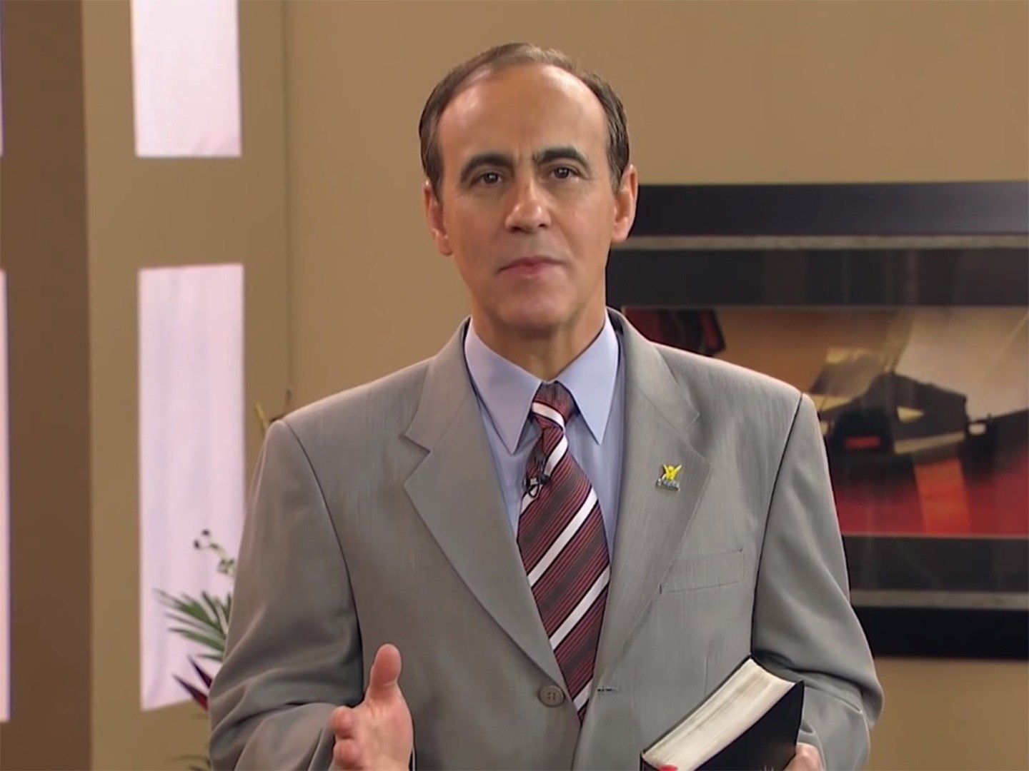 Escrito está on TV | Season 1 | Channels and schedules | tvgenius.com