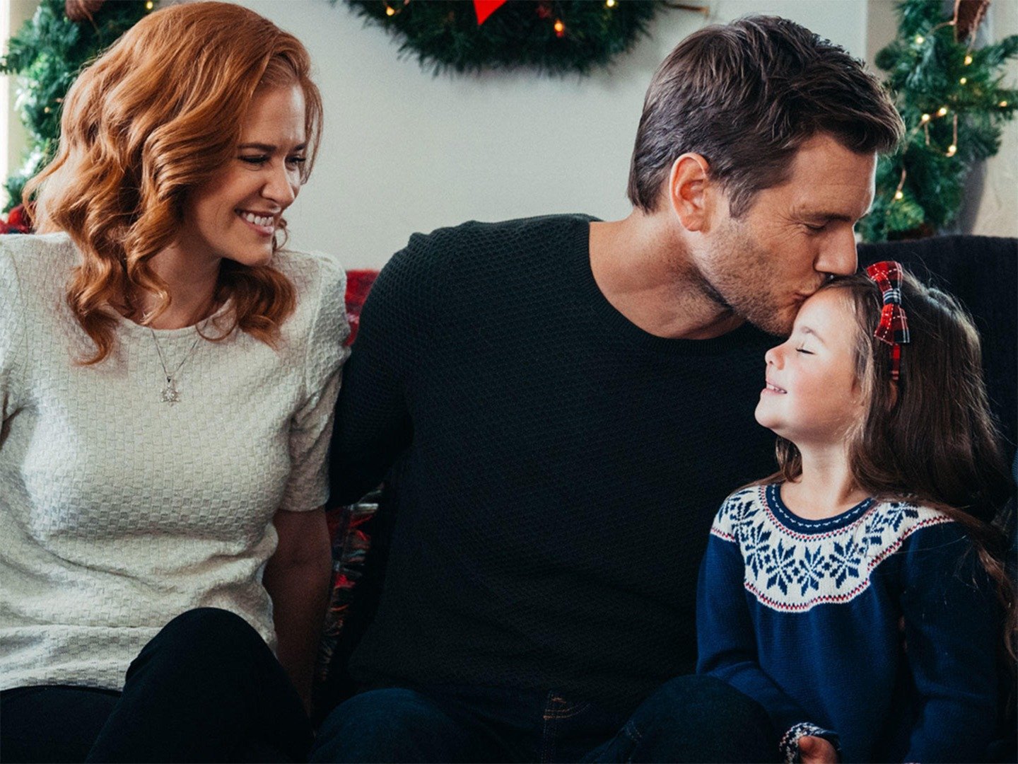 Twinkle All the Way (2019) on TV | Channels and schedules | tvgenius.com