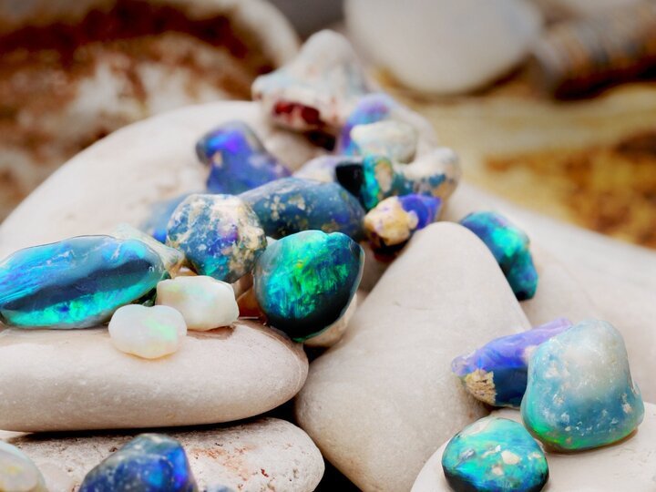 Outback Opal Hunters on TV | Series 4 Episode 3 | Channels and ...