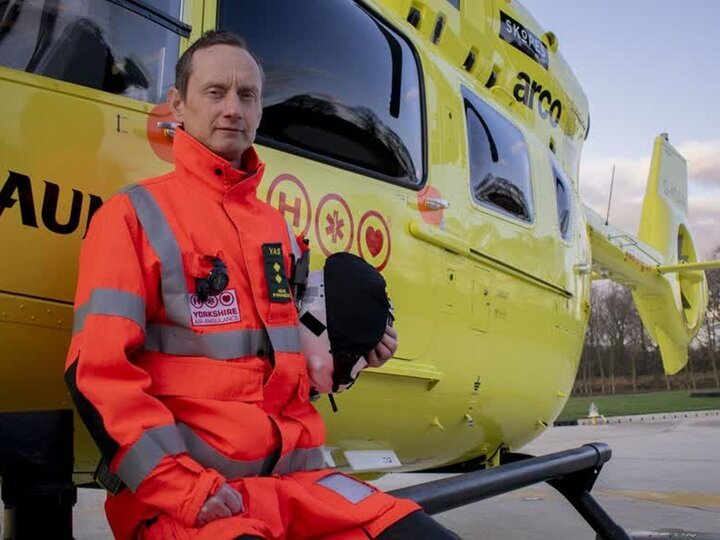 Helicopter ER on TV | Series 5 Episode 3 | Channels and schedules ...