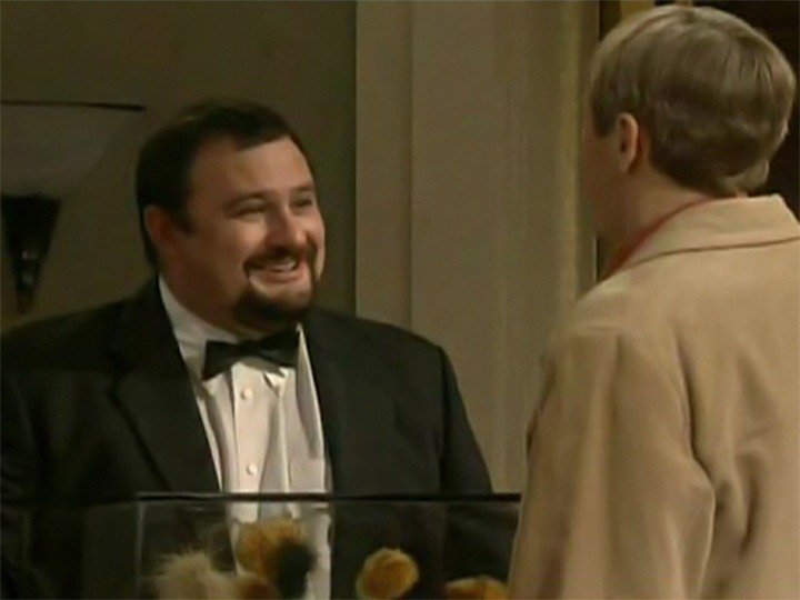 Goodnight Sweetheart on TV | Series 6 Episode 3 | Channels and ...
