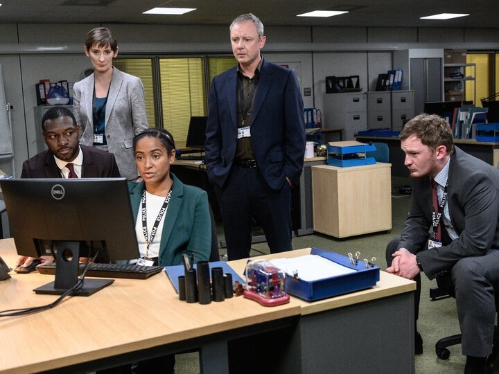 Grace on TV | Series 1 Episode 1 | Channels and schedules | tv24.co.uk