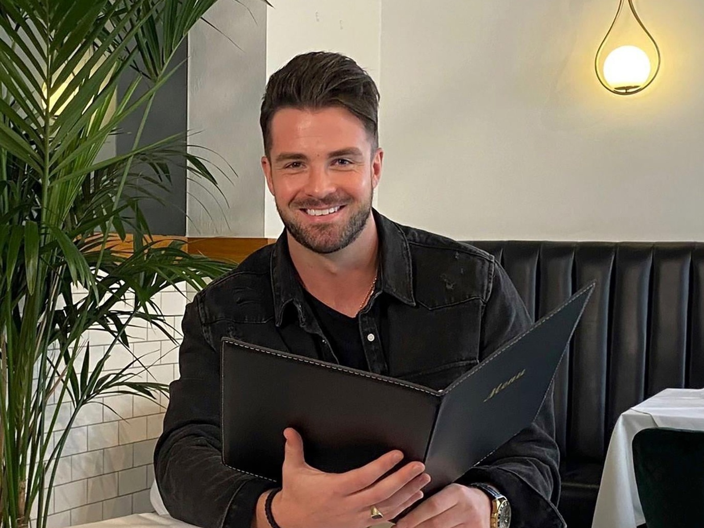 Dinner Date on TV | Series 11 Episode 21 | Channels and schedules ...