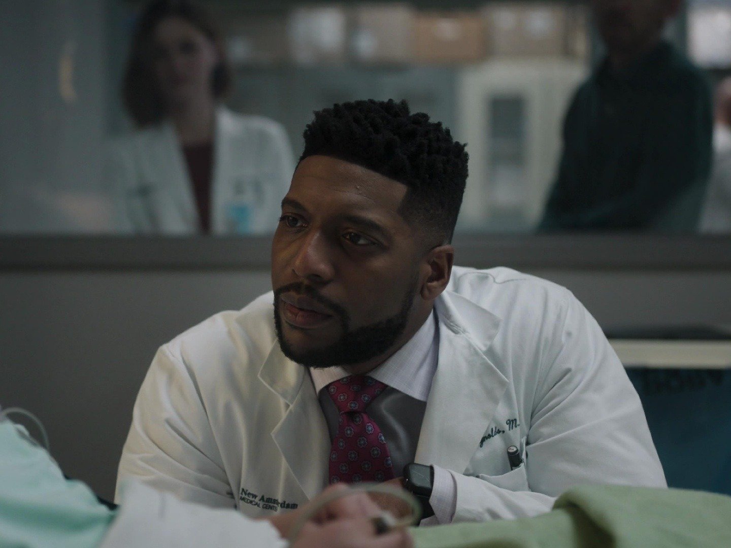 New Amsterdam på TV | Säsong 5 Avsnitt 1 | Tider och kanaler | TV24.se