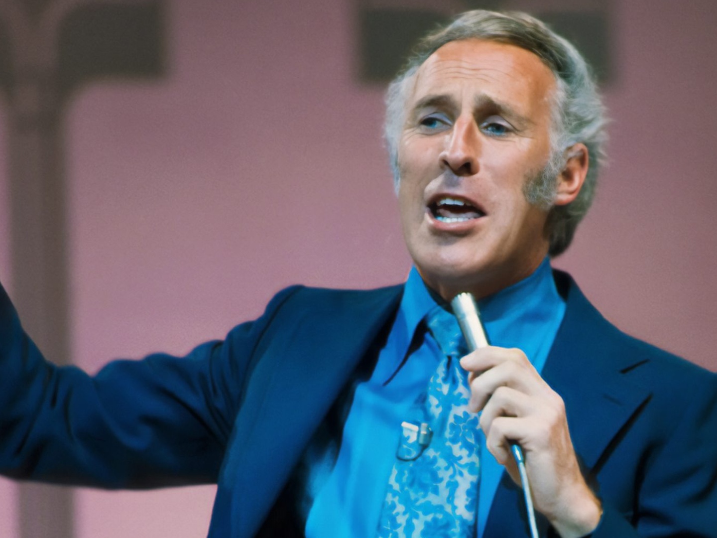 Bruce Forsyth's Generation Game on TV | Series 1 Episode 1 | Channels ...