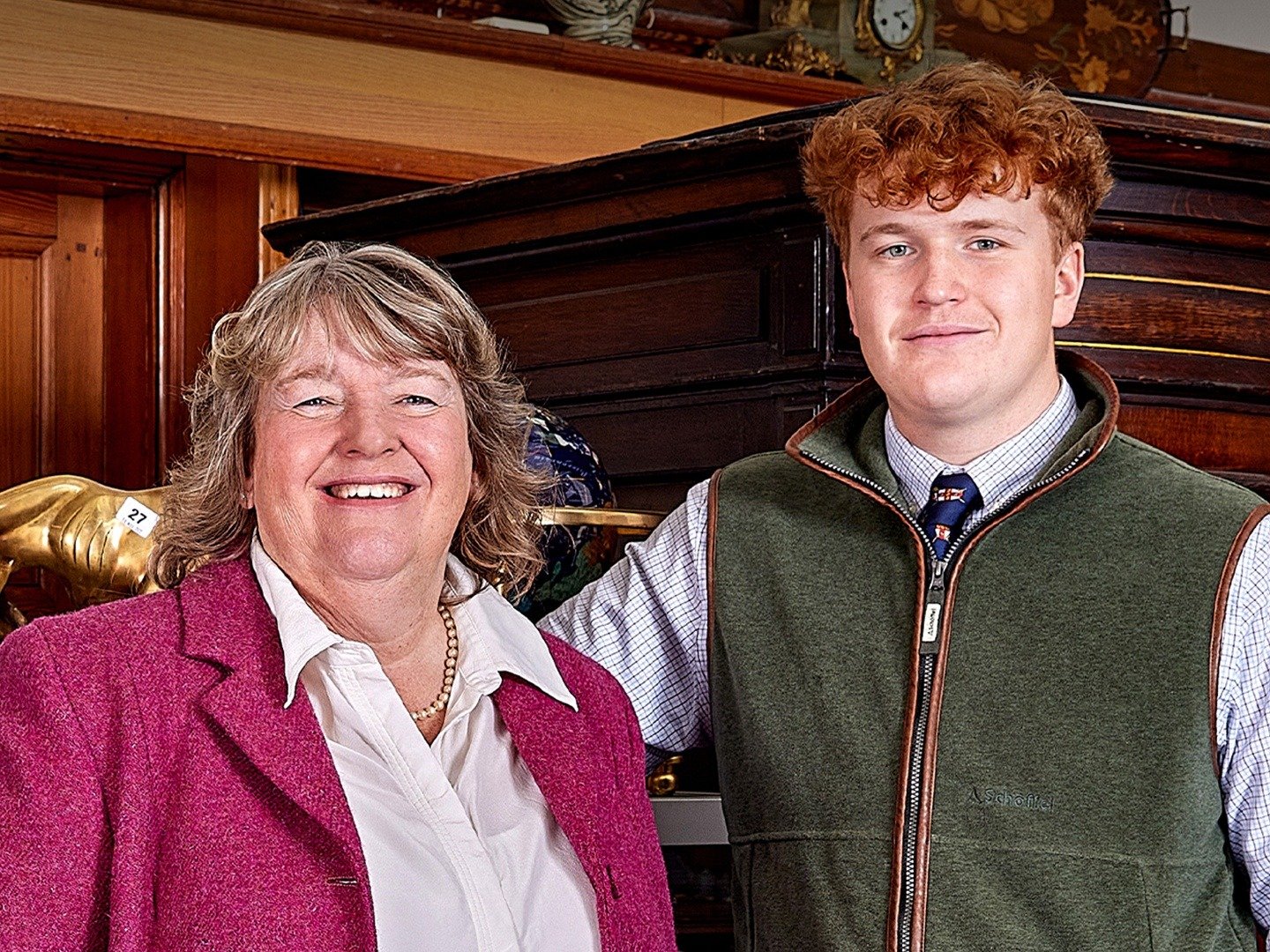 The Edinburgh Auction House on TV | Series 1 Episode 1 | Channels and ...