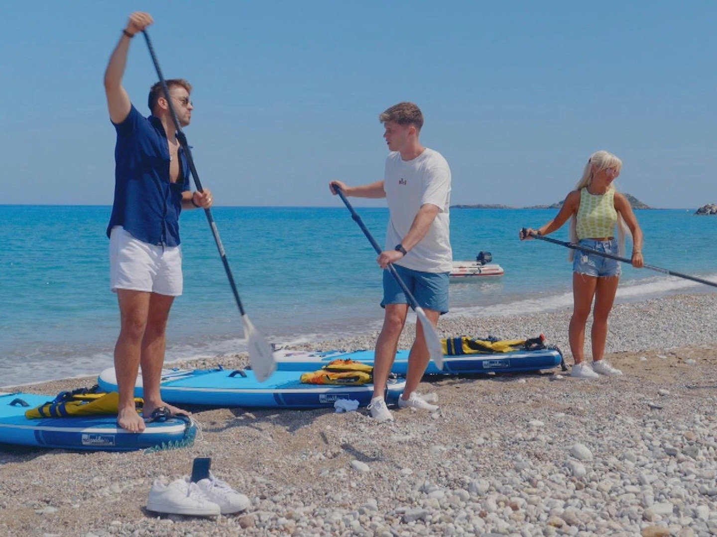 Loaded in Paradise on TV | Series 1 Episode 11 | Channels and schedules ...