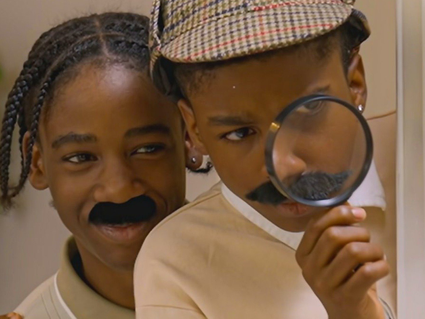 Meet the McQueens on TV | Series 1 Episode 6 | Channels and schedules ...