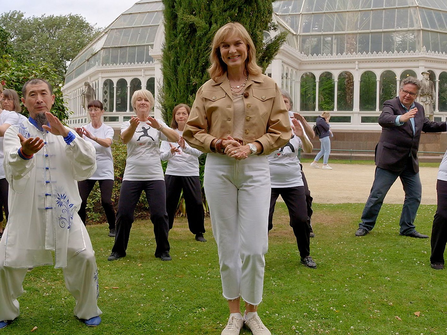 Antiques Roadshow on TV | Series 45 Episode 17 | Channels and schedules ...