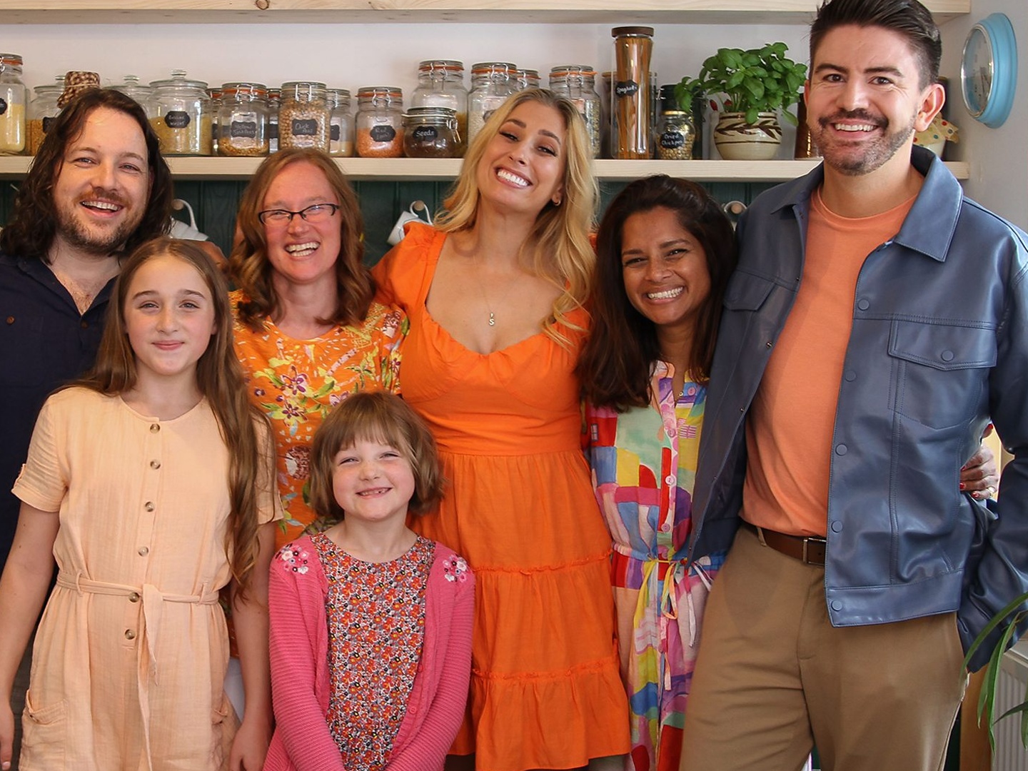 Sort Your Life Out on TV | Series 4 Episode 2 | Channels and schedules ...