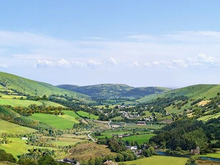 Pobol y Cwm on TV | Channels and schedules | tv24.co.uk