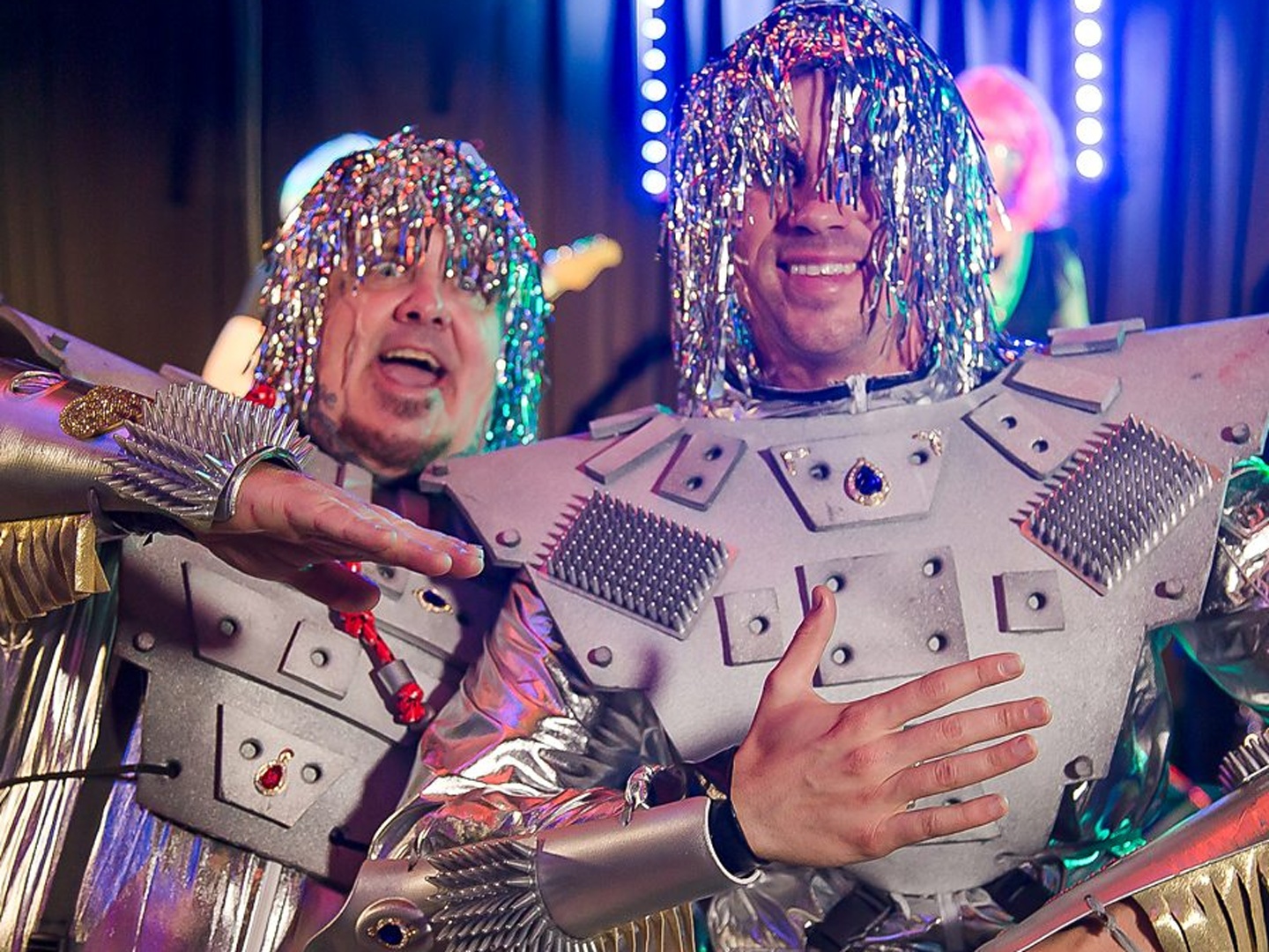 Art Adventures with Fred & Pete on TV | Series 1 Episode 1 | Channels ...