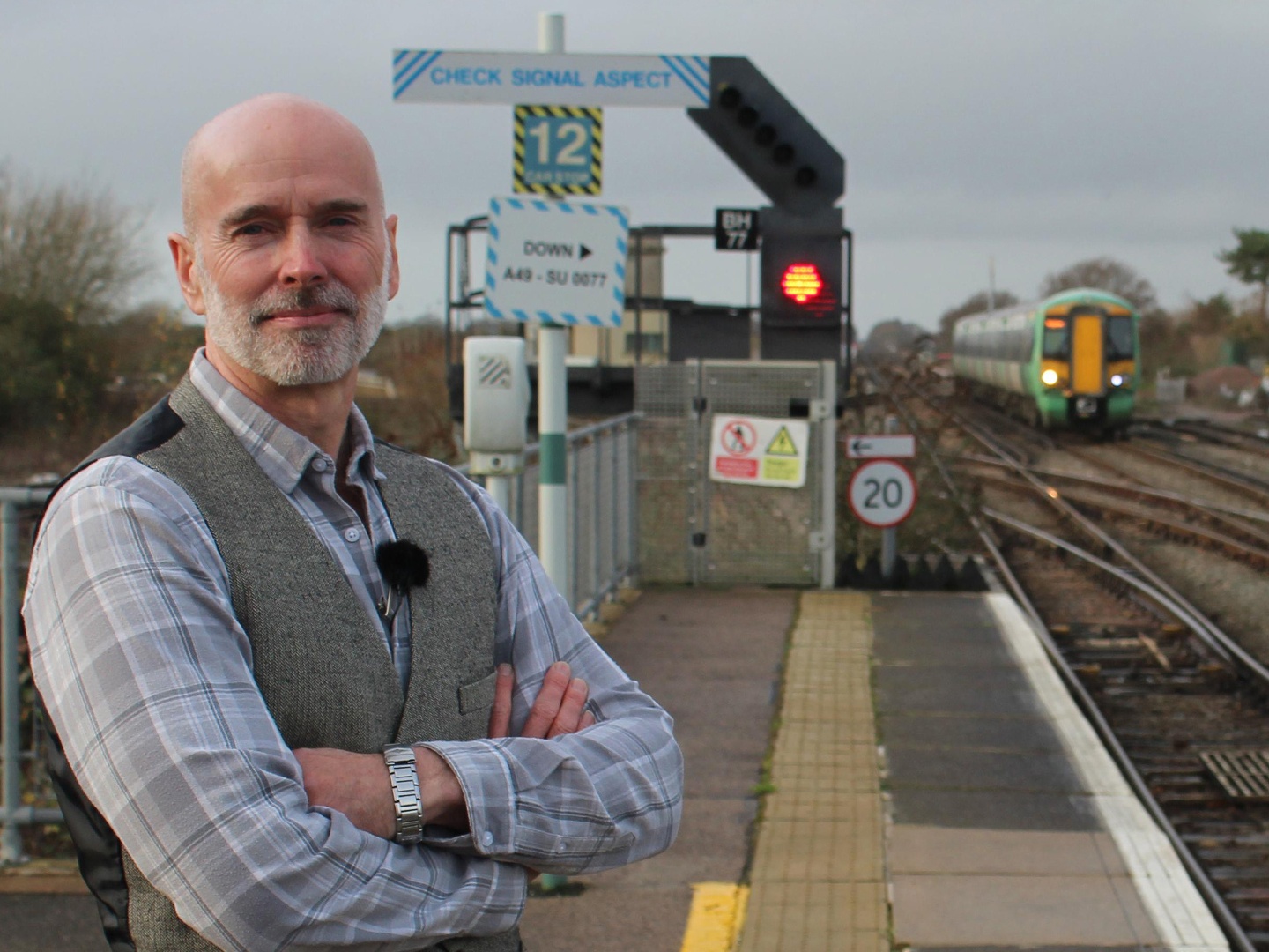 Tracing the Rails on TV | Series 1 Episode 1 | Channels and schedules ...