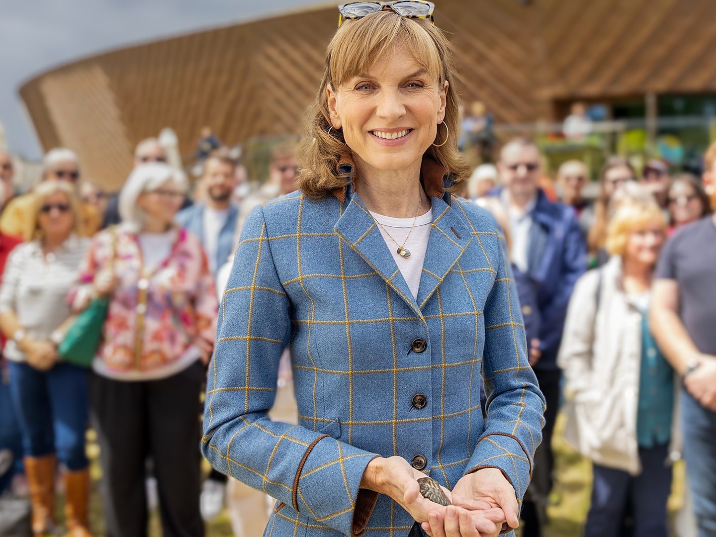 Antiques Roadshow on TV | Series 47 | Channels and schedules | tv24.co.uk