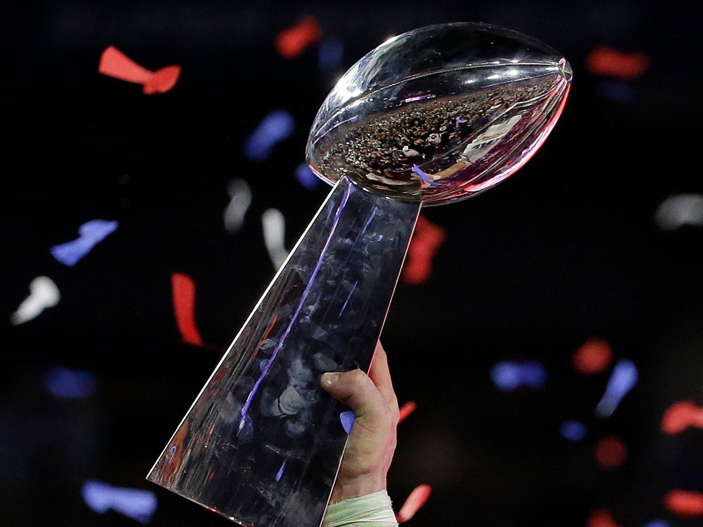 LI: New England Patriots vs. Atlanta Falcons (Super Bowl Classics) on ...