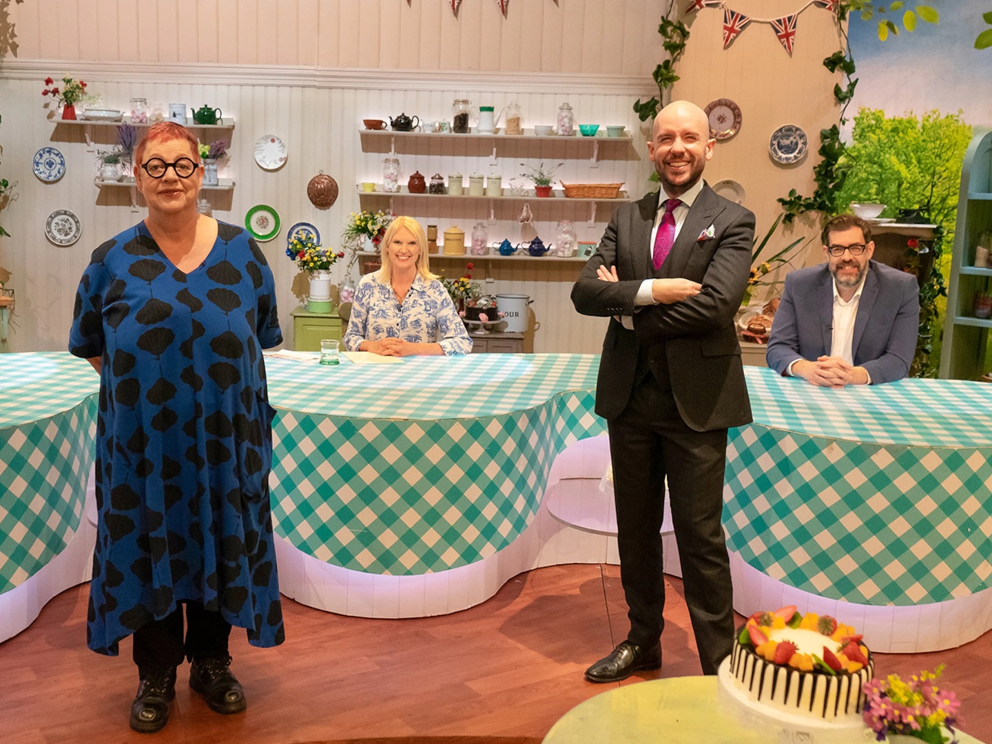 The Great British Bake Off: An Extra Slice on TV | Series 12 Episode 5 ...