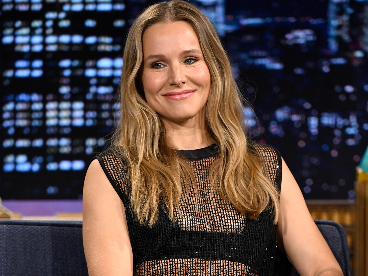The Tonight Show Starring Jimmy Fallon on TV | Season 13 Episode 16 ...