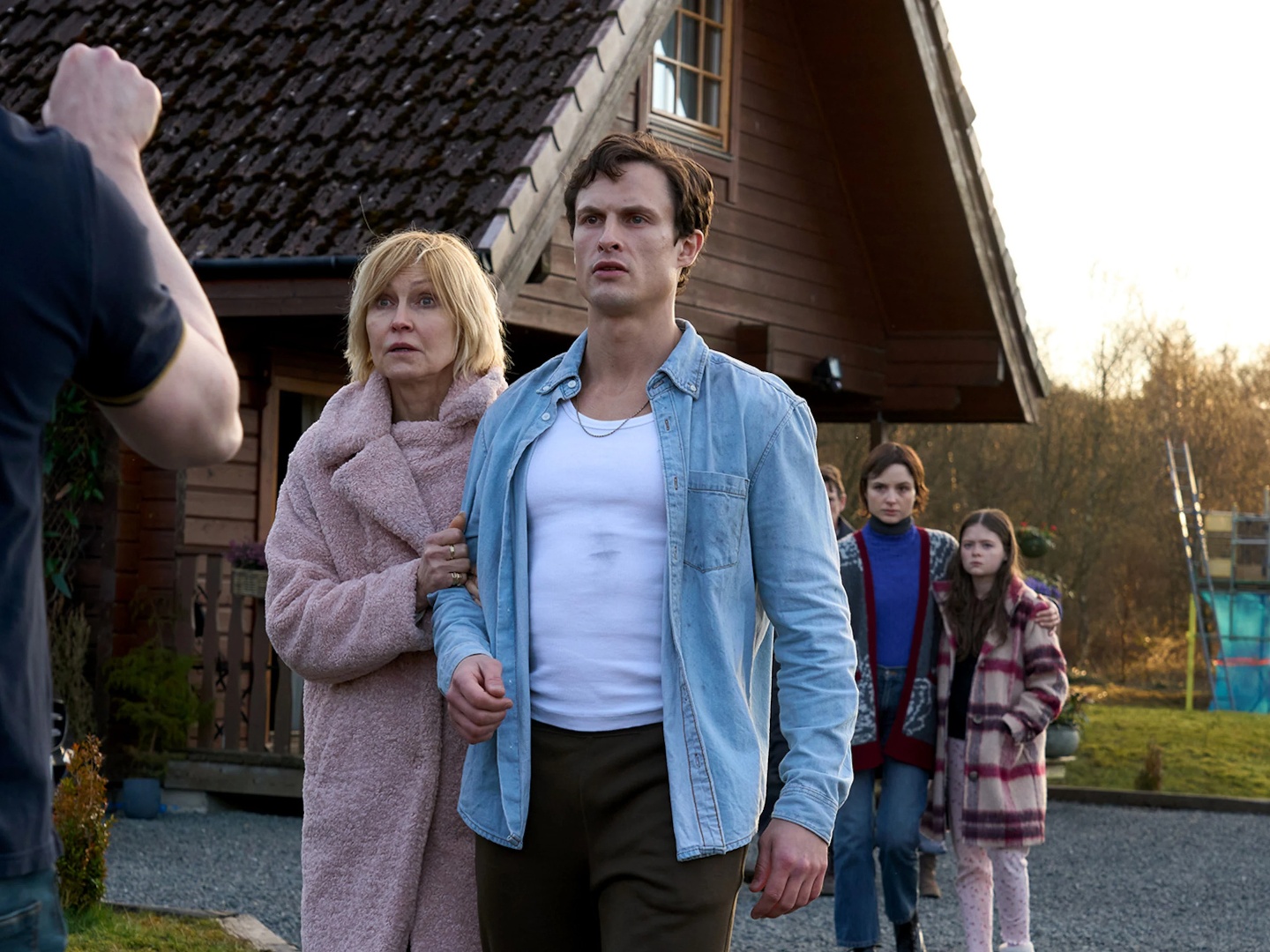 Summerwater on TV | Series 1 Episode 6 | Channels and schedules | tv24 ...