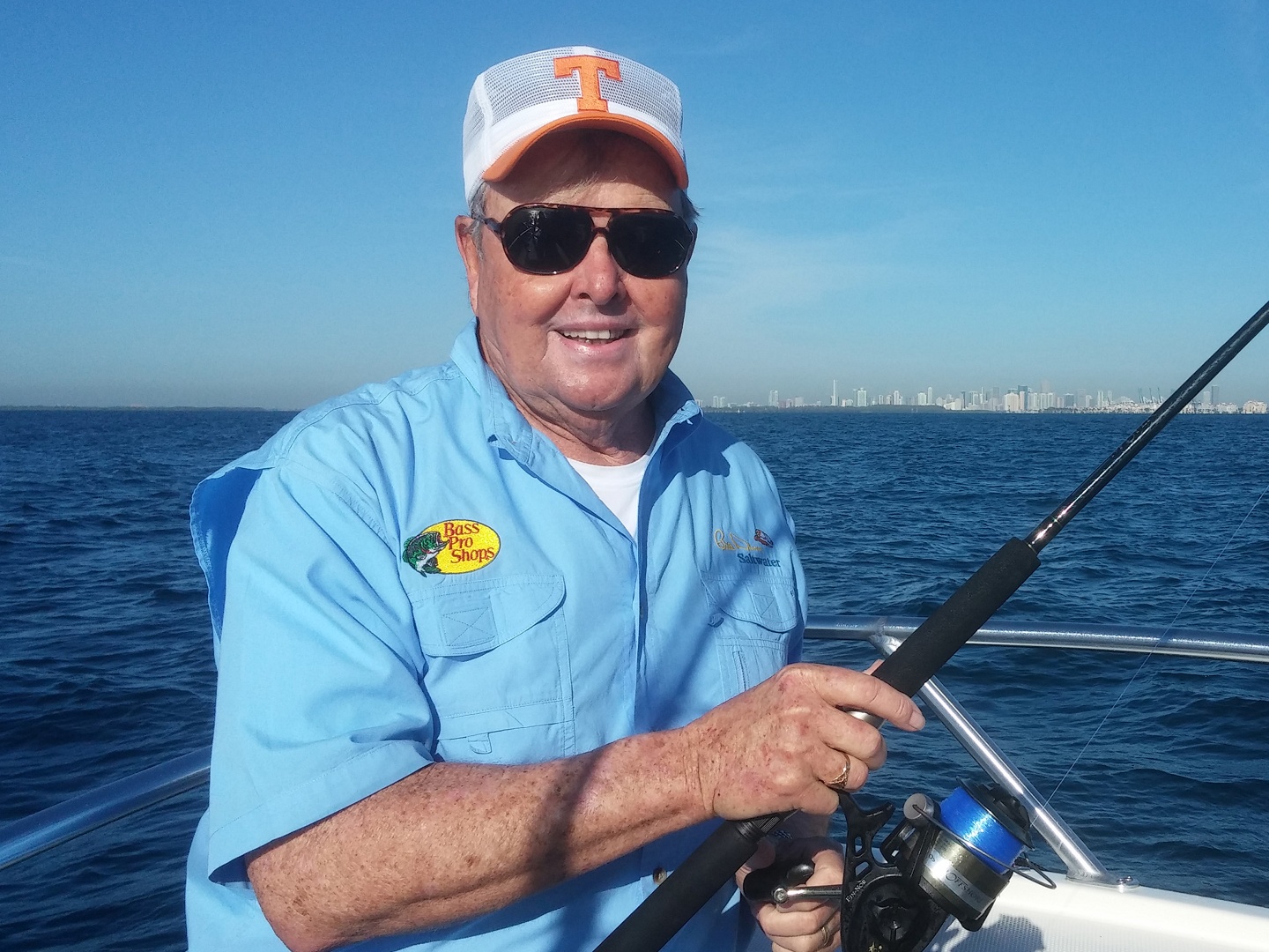 A Fun Cold Winter Day on Lake Norfork (Bill Dance Outdoors) on TV ...