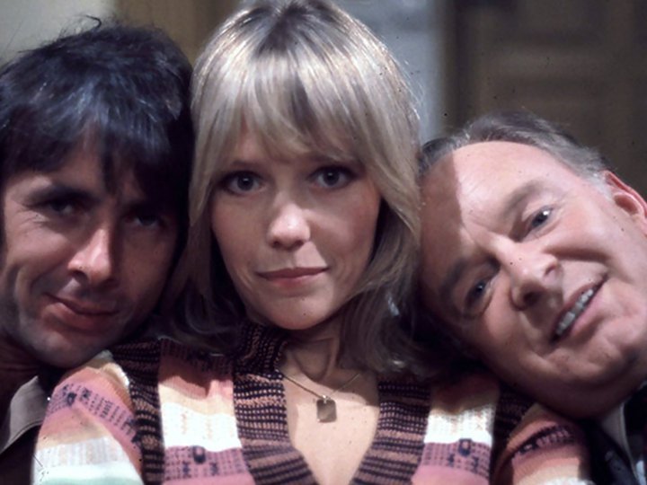 Robin's Nest on TV | Series 1 Episode 4 | Channels and schedules | TV24 ...