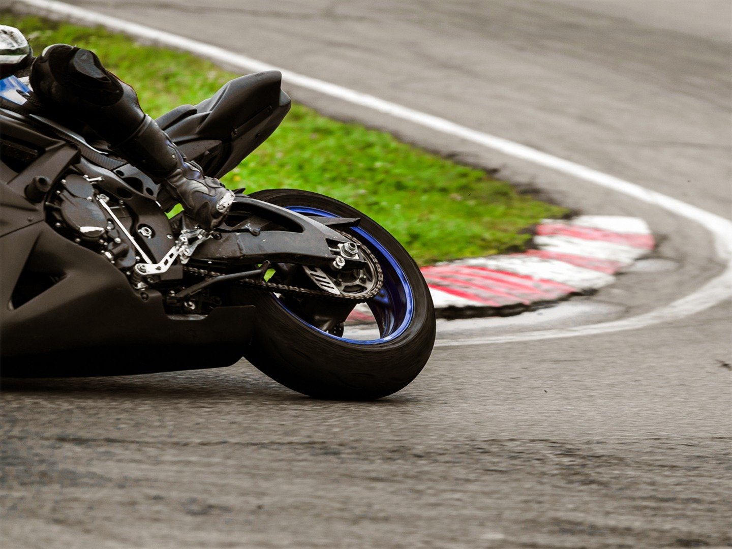 Spanish Round: Superbike Superpole Race ( FIM Superbike World Championship Motorcycle Racing) on ...