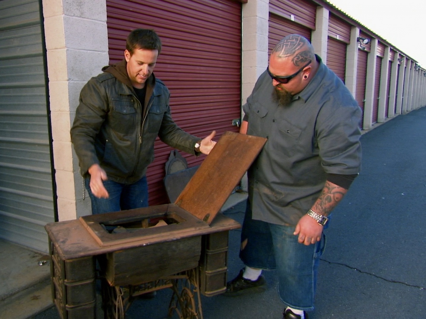 Auction Hunters on TV | Season 3 Episode 10 | Channels and schedules ...