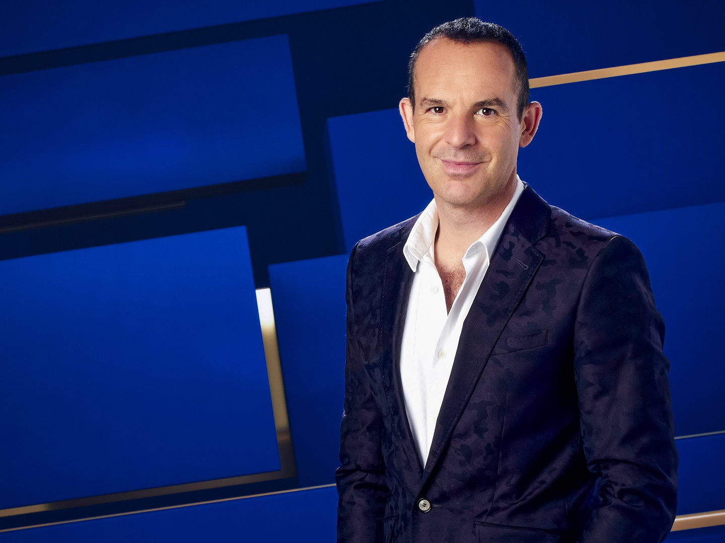 The Martin Lewis Money Show Live on TV | Series 14 Episode 1 | Channels ...