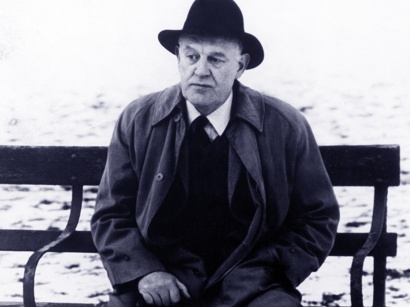 Shadowlands (1985) on TV | Channels and schedules | tv24.co.uk